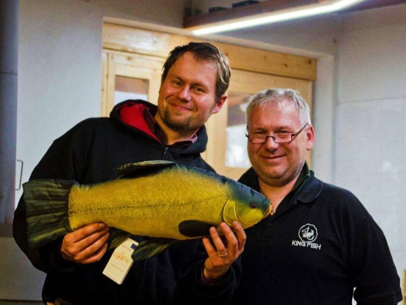 Gaby plyšová ryba Lín obecný 60cm – realistická dekorace pro rybáře